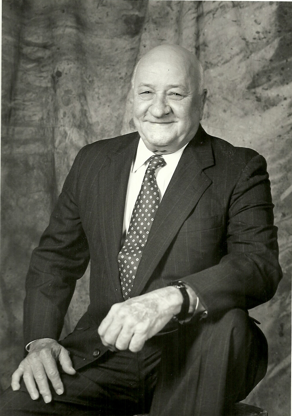 J. Michael Early, patriarch of WWL-TV, dies at 99 | wwltv.com