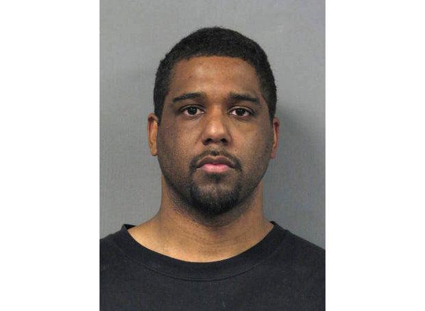 JPSO: Dad left infant in hot car while he went shopping | wwltv.com