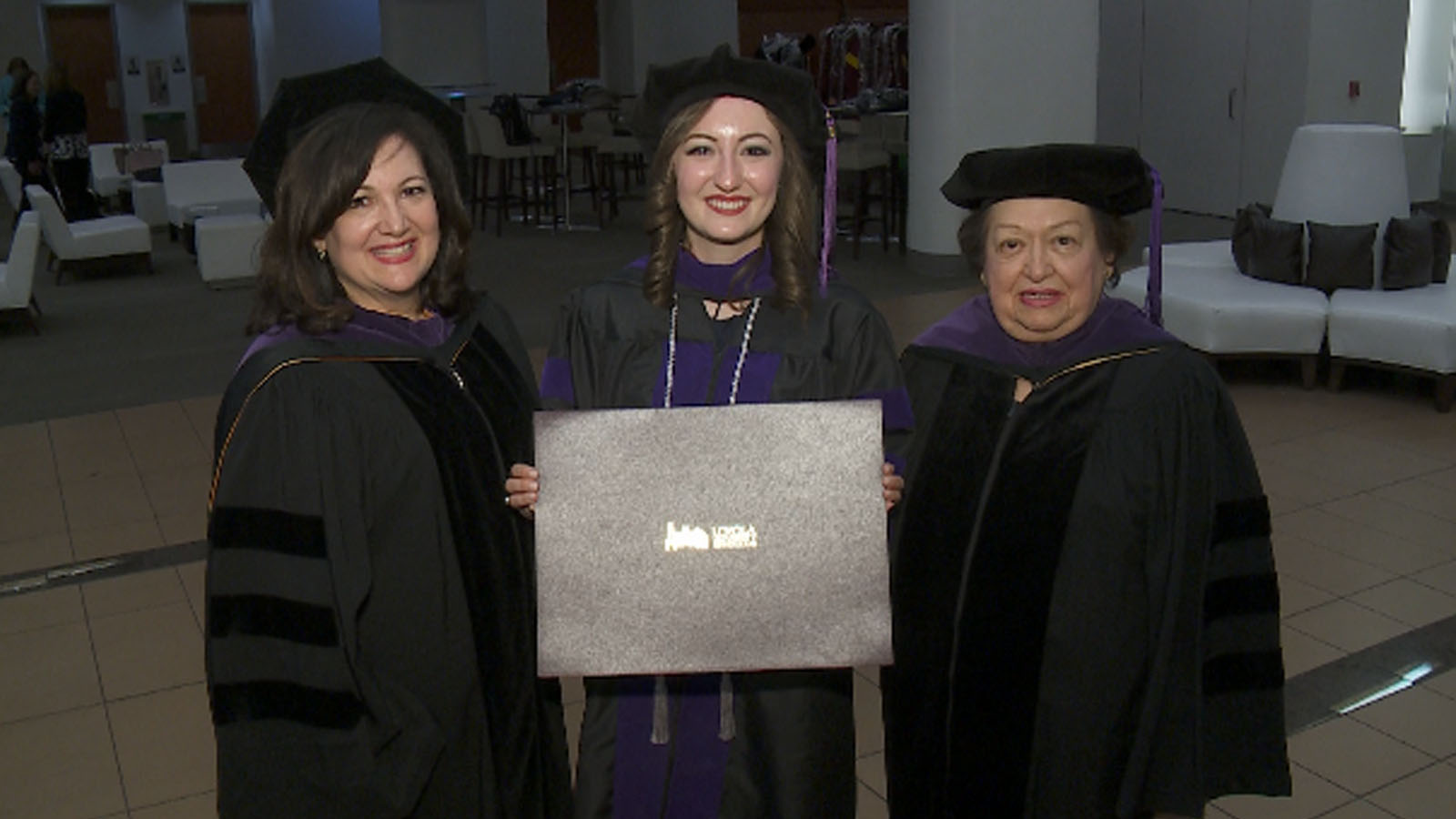 Third generation of female lawyers graduates from Loyola Law | khou.com