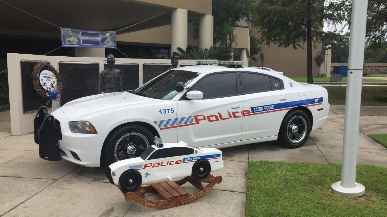 Rocker made to look like police car given to fallen officer's son ...