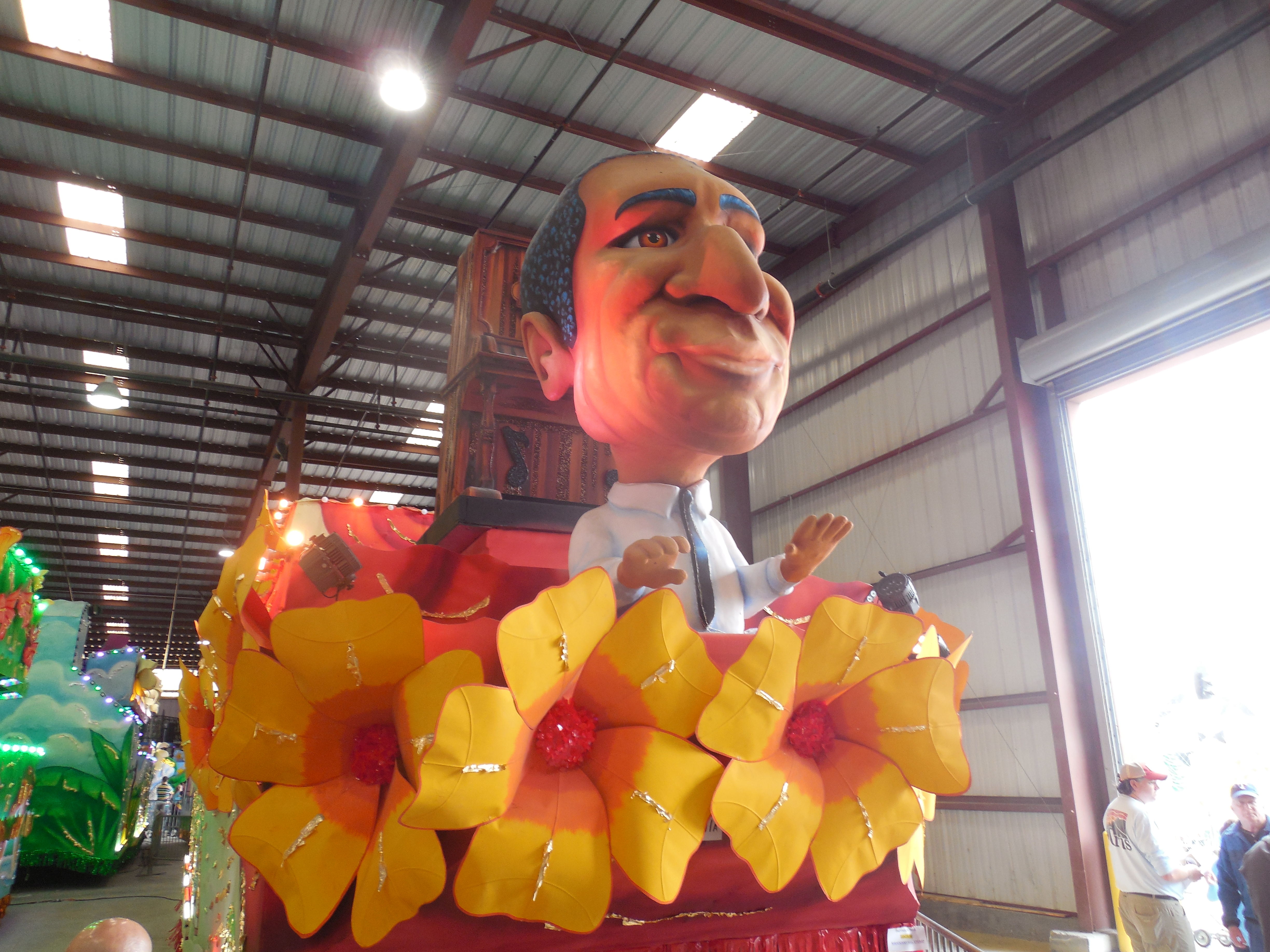 Endymion floats celebrate jazz as "our gift to the world" | wwltv.com